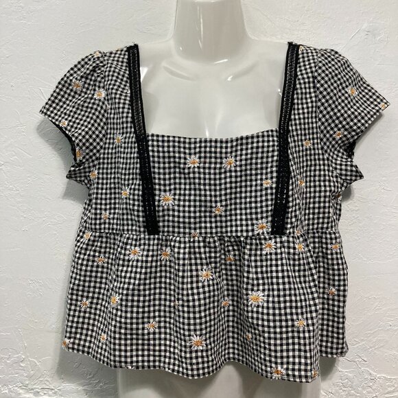 KIRIOUS LOS ANGELES | Tops | Nwt Kirious Los Angeles Crop Top Gingham ...